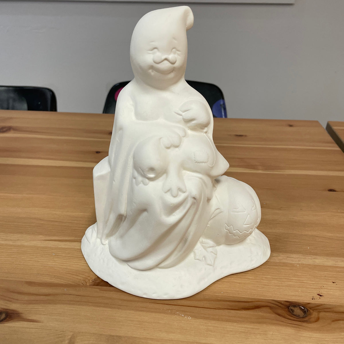 Grandma Ghost – FiveMonkeysInc